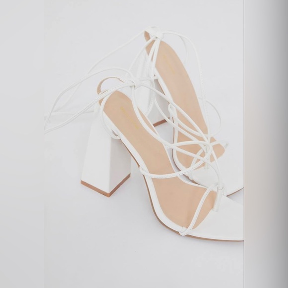 PrettyLittleThing | Shoes | Prettylittlething Lace Up High Block Heeled ...